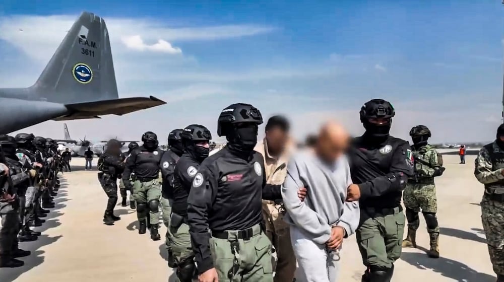 The new cartel kingpins handed over to Trump | International | EL PAÍS ...