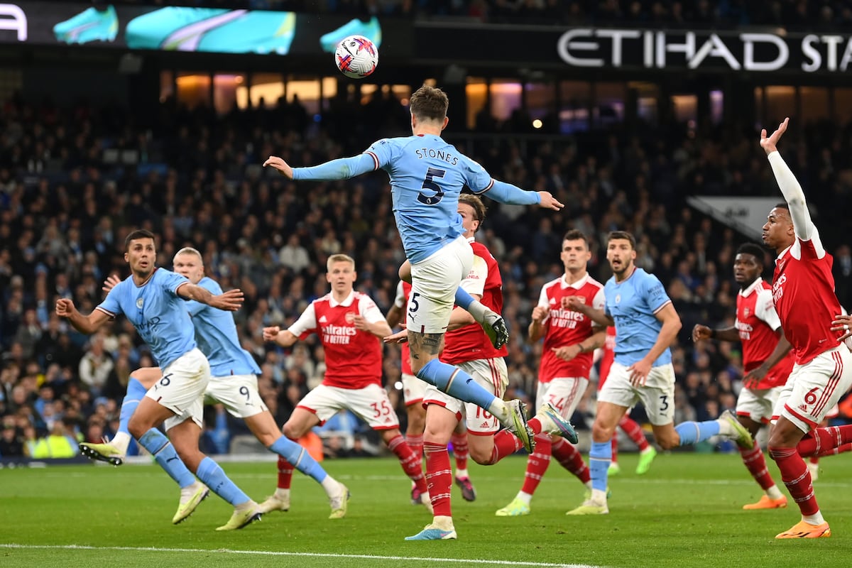 El City castiga al Arsenal y se acerca a su quinta Premier en seis años ...