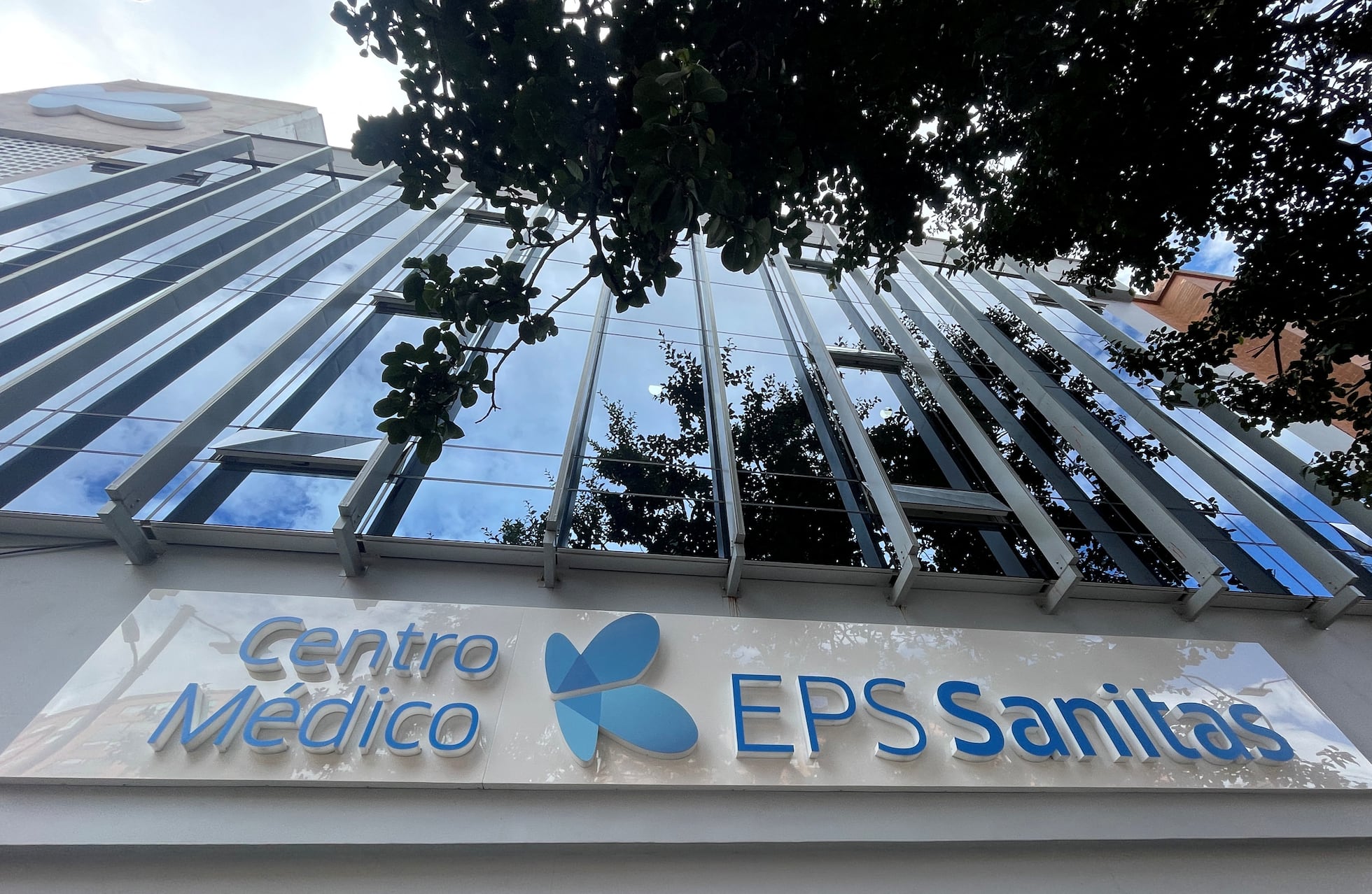 Las intervenciones de Petro a las EPS, el principio del fin del sistema ...