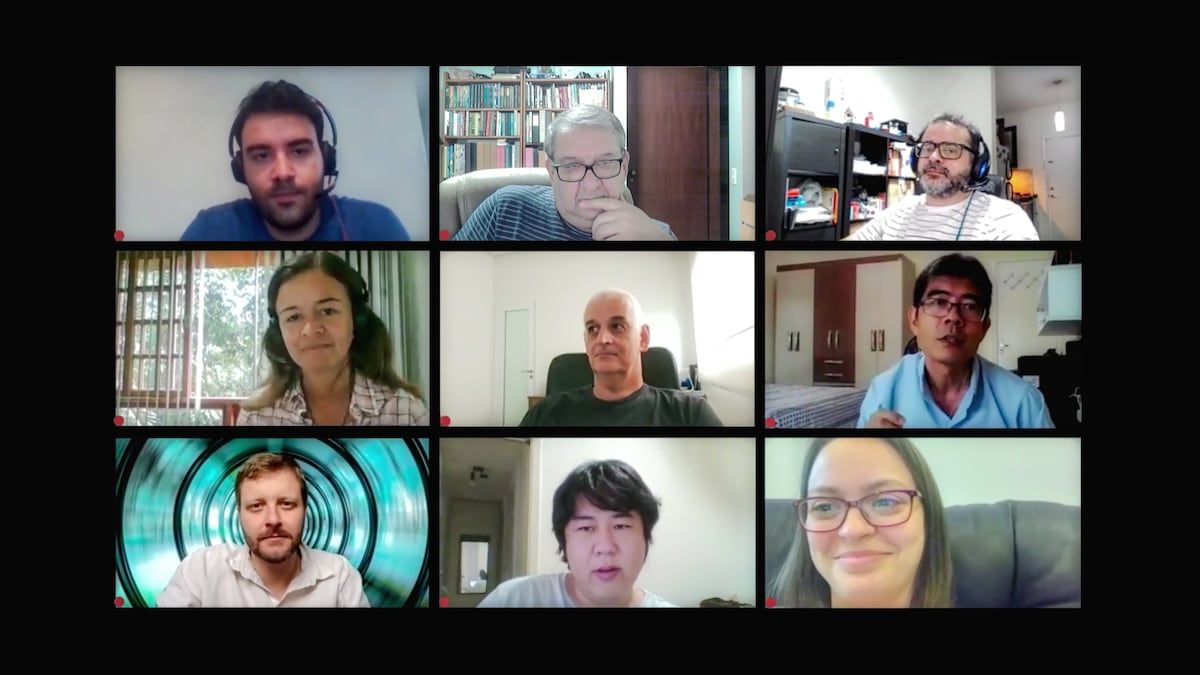 The background of a Zoom call is the new business suit | Technology ...