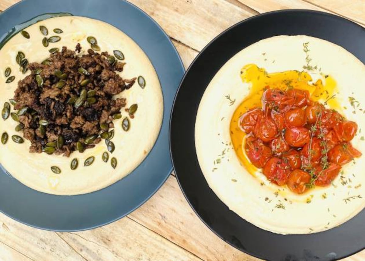 Un hummus extrafino y dos formas de convertirlo en un plato completo ...