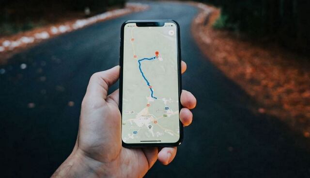 El Pixel 10 estrena una gran novedad en Google Maps para ahorrar ...