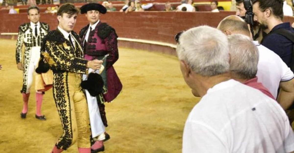 Razones para que un torero decida abrir la tijera y cortarse la coleta ...