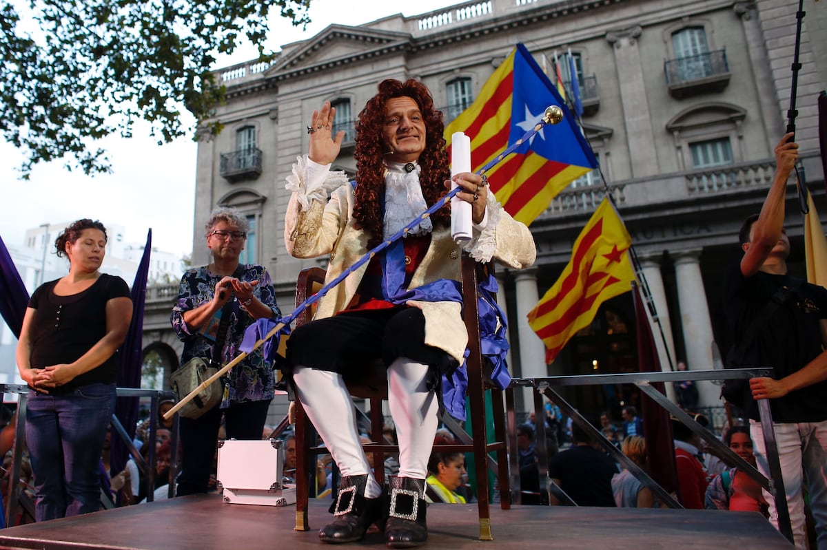 El Gobierno de Aragón denuncia por un delito de odio al actor Toni Albà ...