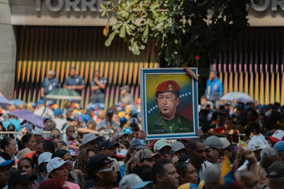 Venezuela, un país provisional - Javier Lafuente y María Martín - César ...