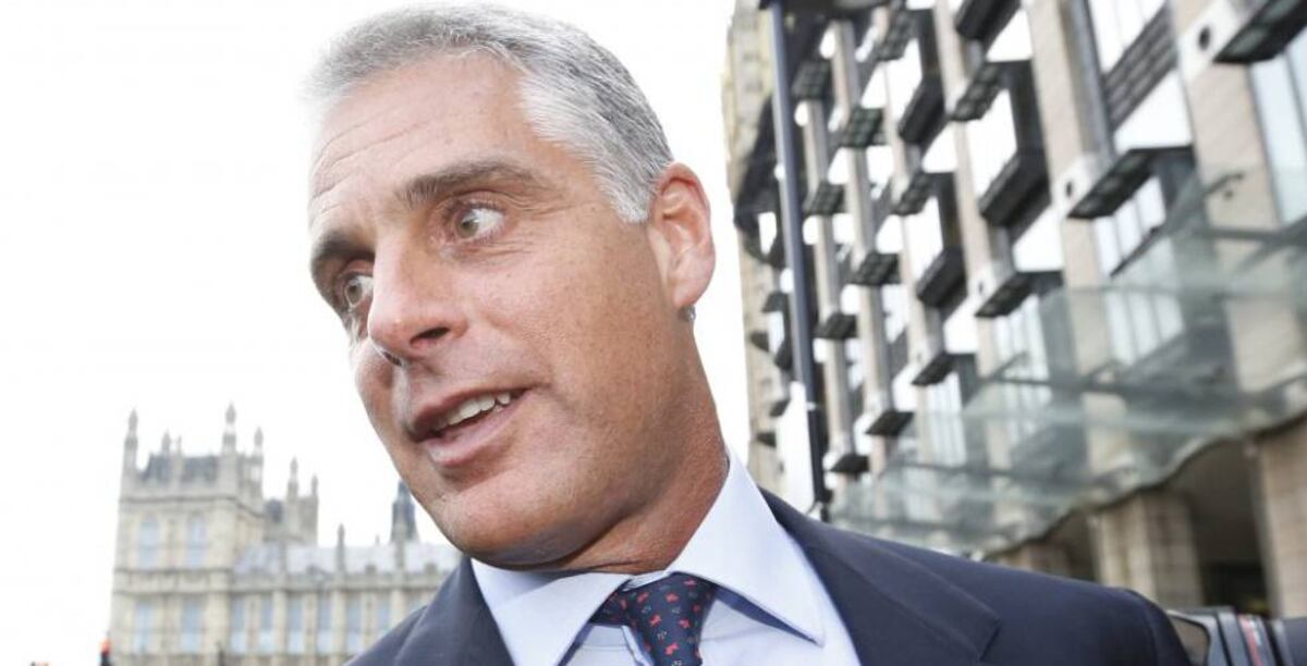 Orcel abre la cerradura de UniCredit-Commerz con un martillo | Opinión ...