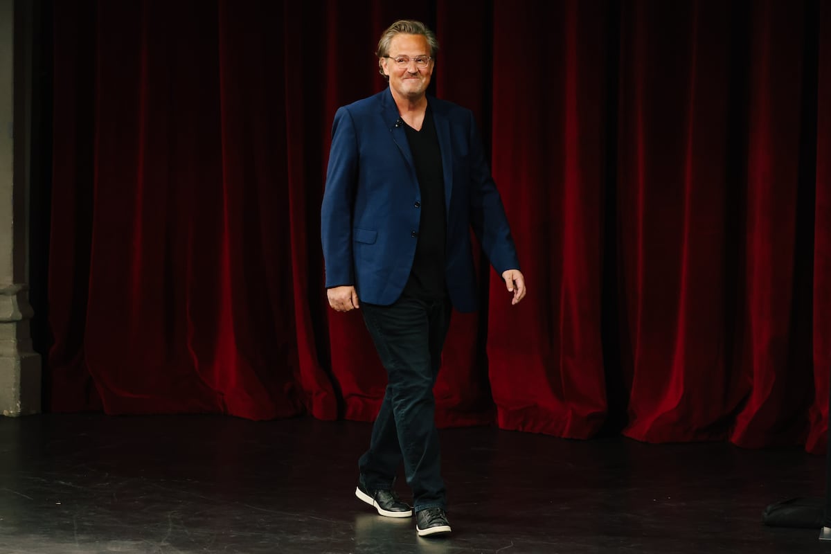 George Clooney revela que Matthew Perry no fue feliz en sus años en ...