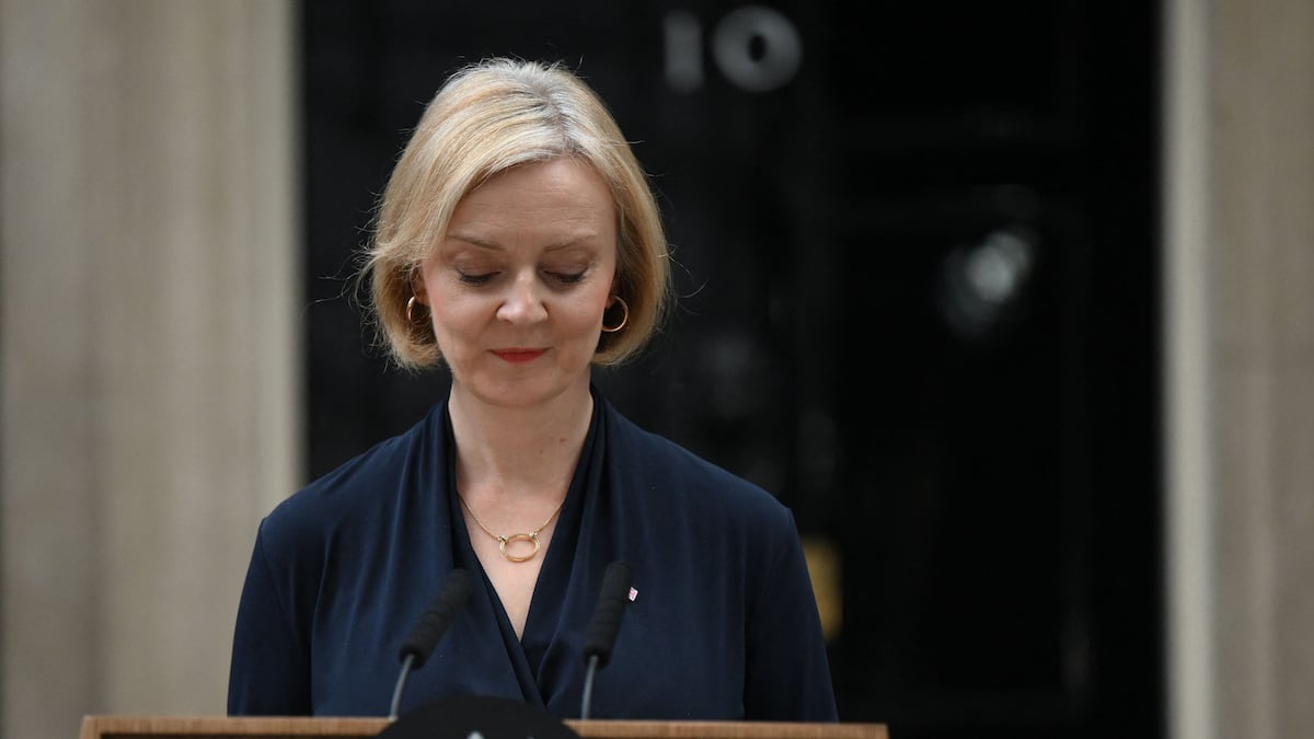 Liz Truss resigns as British PM after 45 days | International | EL PAÍS ...