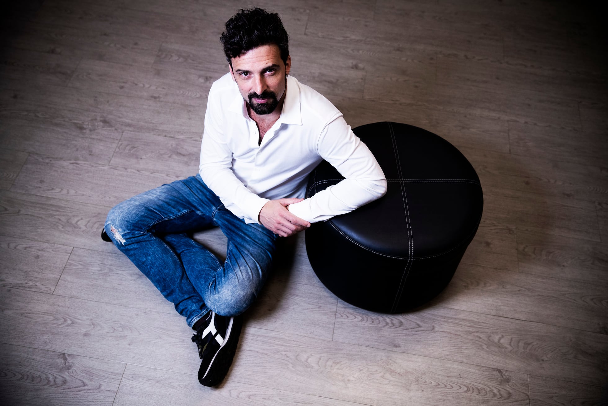 Brett Scott: “En la actual fase del capitalismo, pagar en efectivo es ...