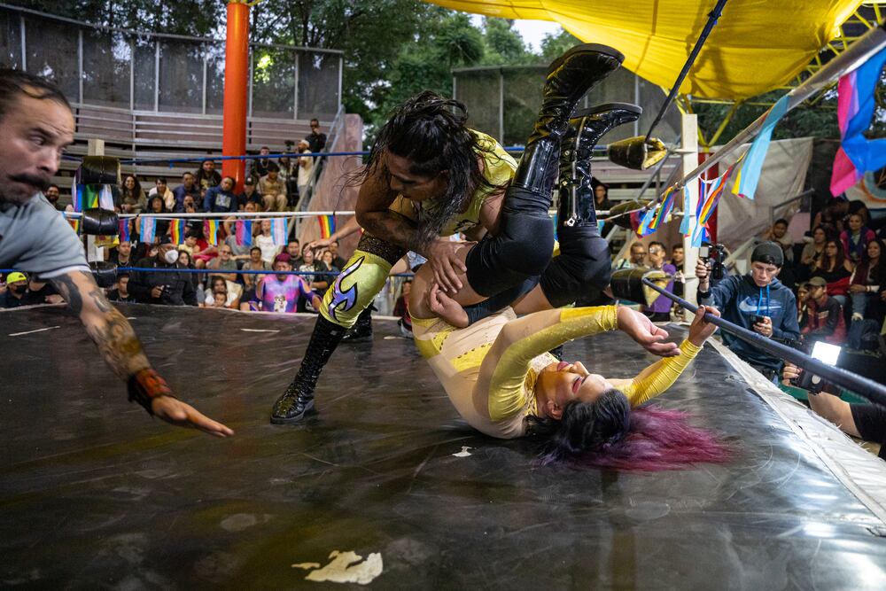 La lucha libre trans que combate prejuicios sociales en el ring | Fotos ...