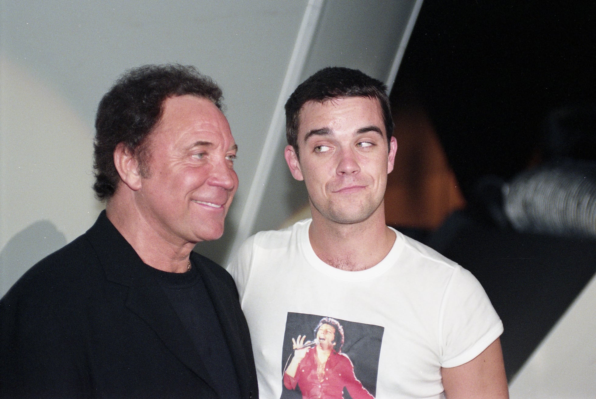 ‘But who is Robbie Williams?’: What’s up with the international star ...