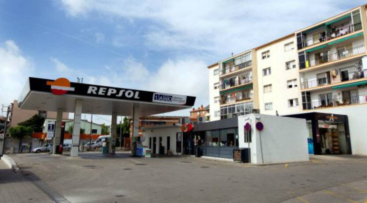Competencia abre un expediente a Repsol por la compra de Petrocat ...