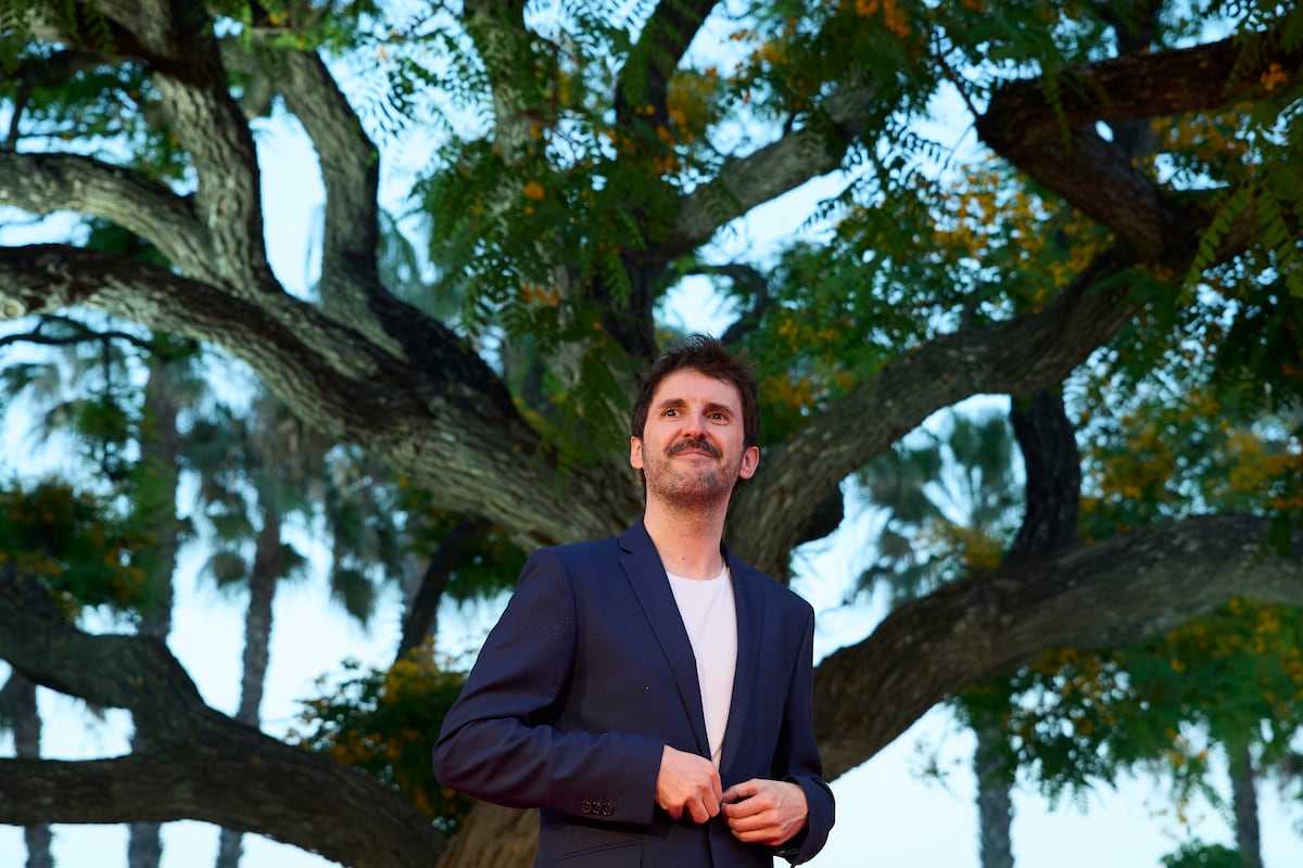 'Descarrilados': Julián López: “Prefiero las ‘Variaciones Goldberg’ de Bach a una película de ...