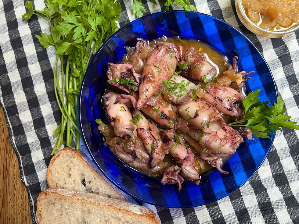 Chipirones ‘afogaos’, una receta clásica de sidrería | El Comidista ...