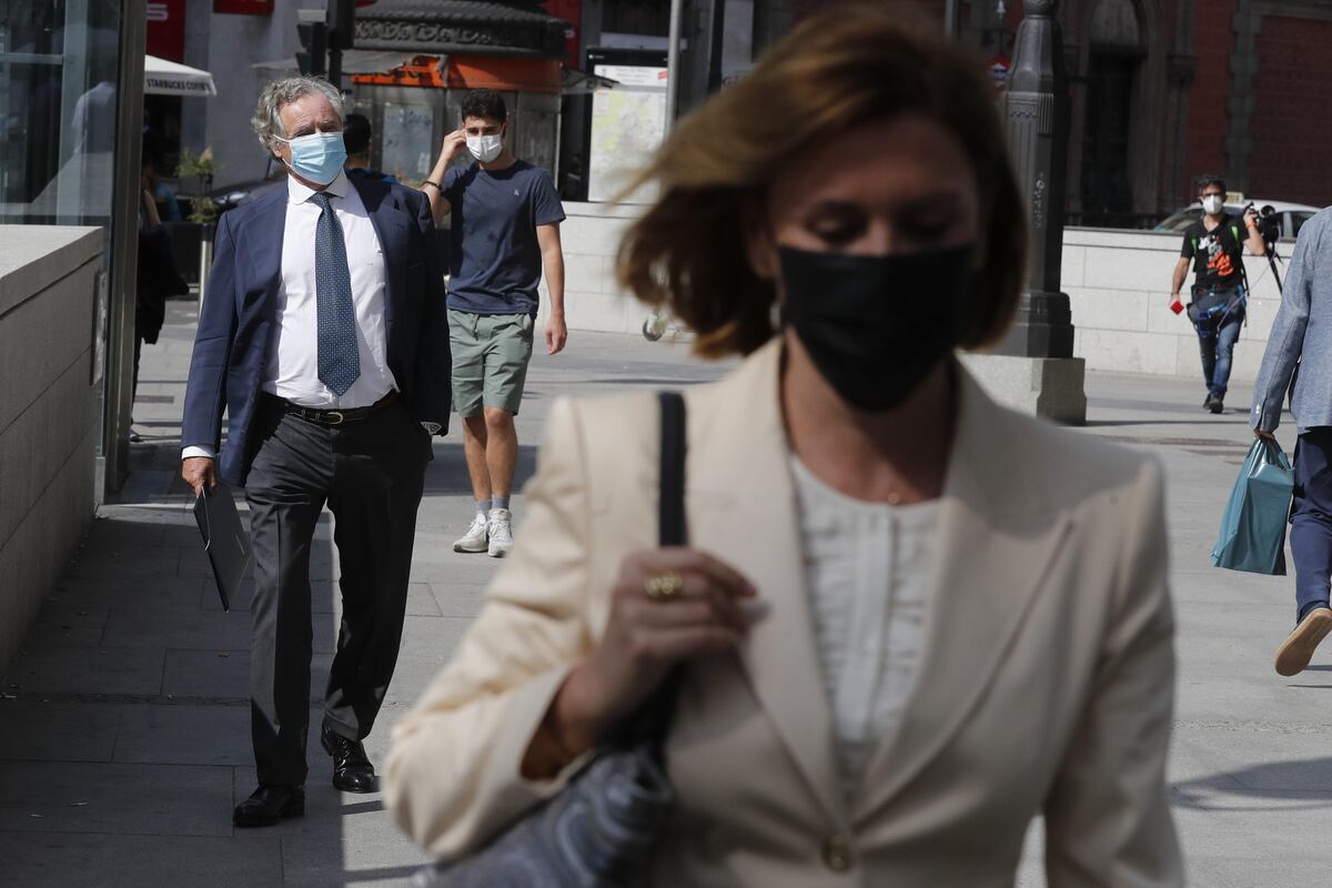 Cerco a la era Rajoy por el uso ilegal de la Policía y los fondos ...