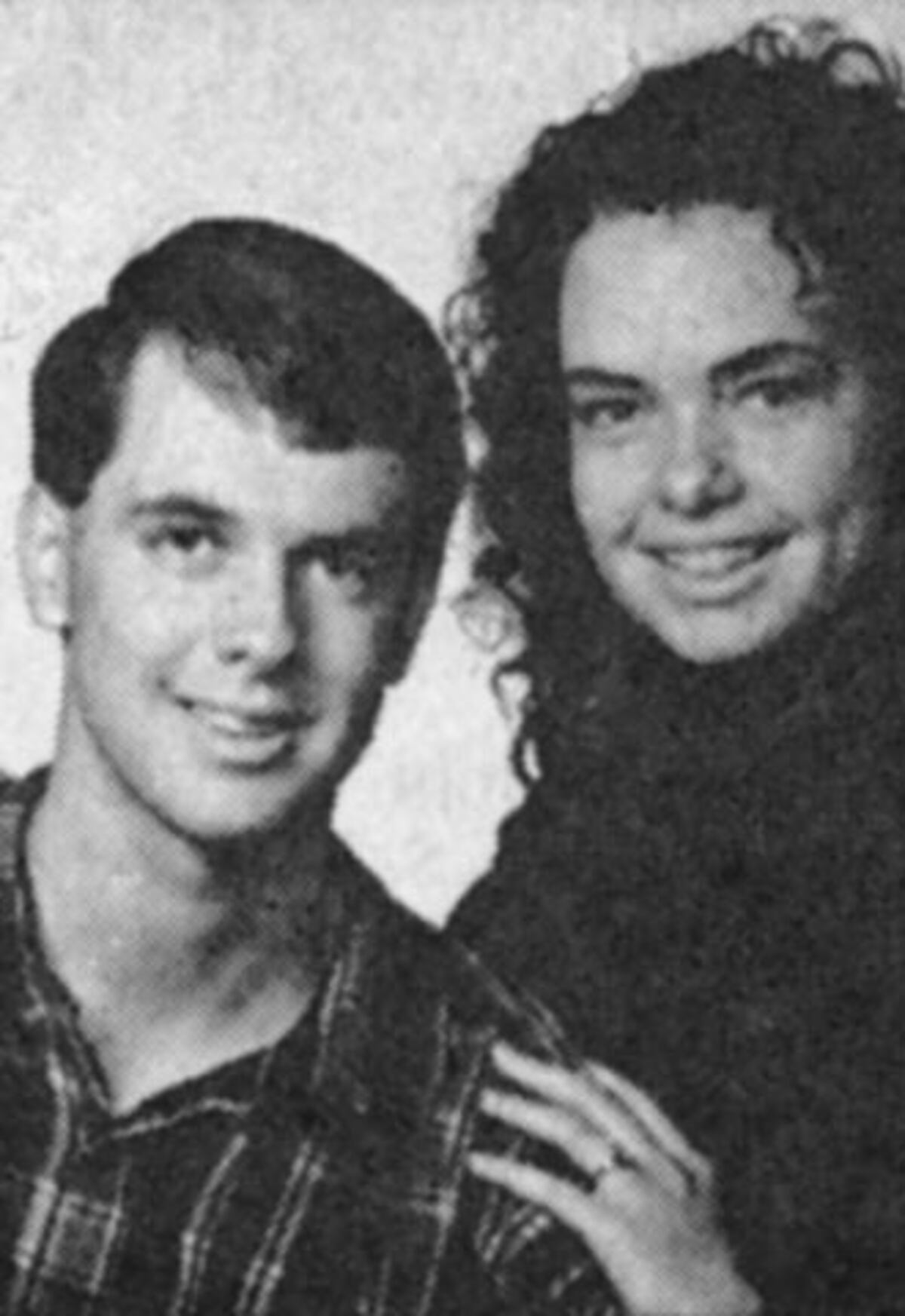 Charles Carl Roberts IV (izquierda), en 1996 | Internacional | EL PAÍS