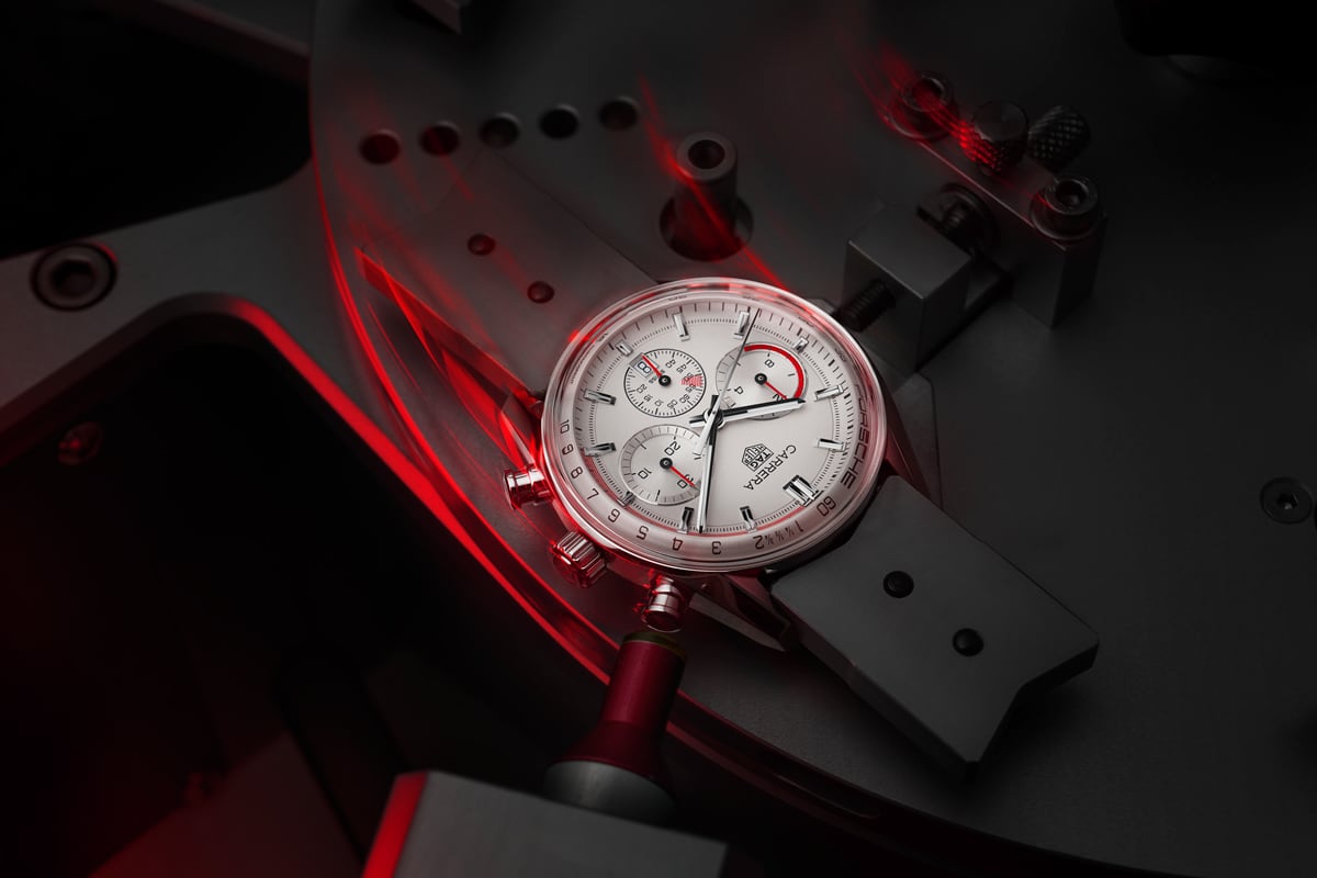 De cero a 100: el reloj que acelera como un coche de carreras sin dejar ...