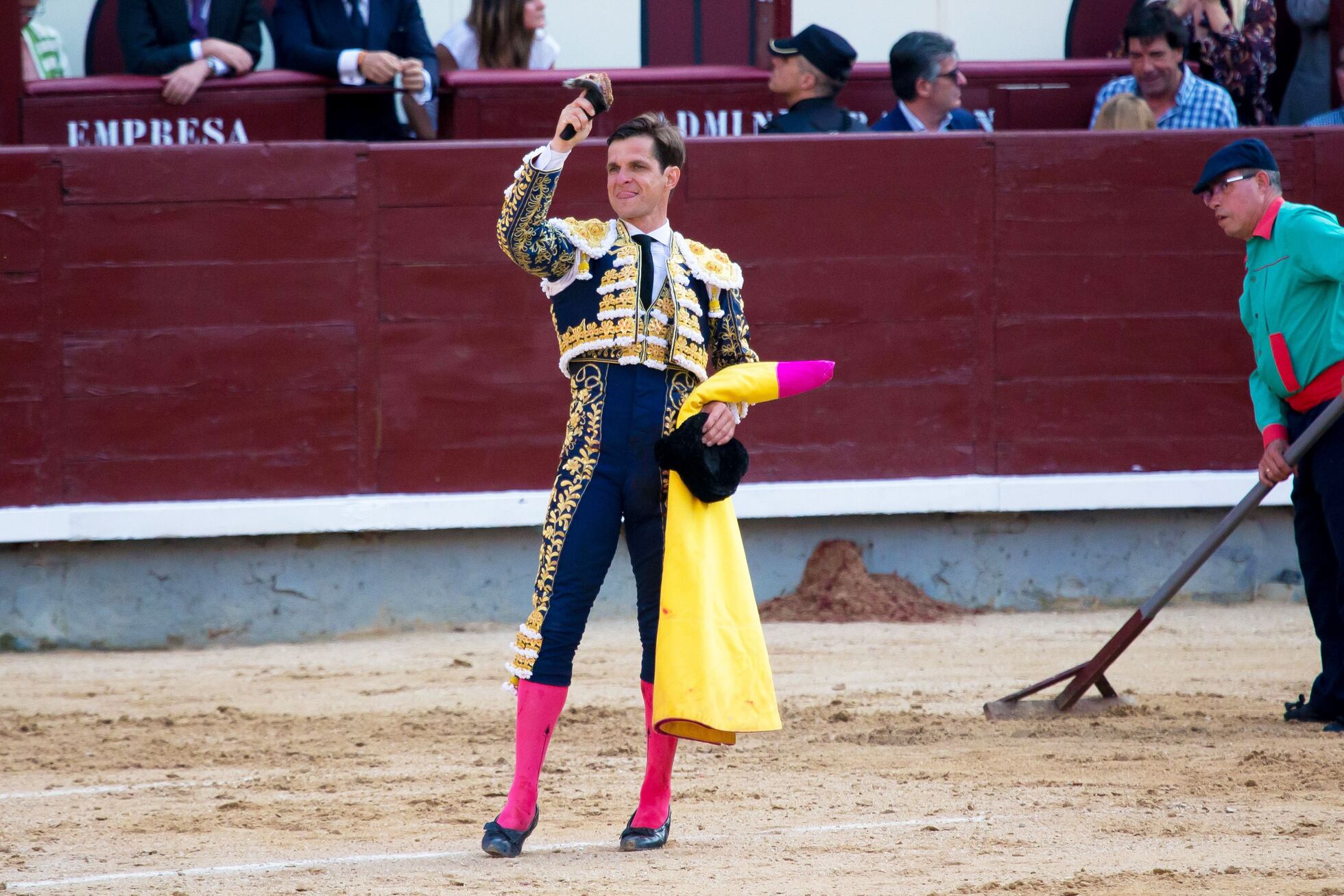 El adiós de El Juli o cómo la vida es como una caja de bombones | El ...