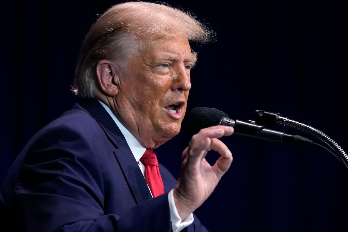 Donald Trump’s financial statements were key to getting loans, ex-bank ...