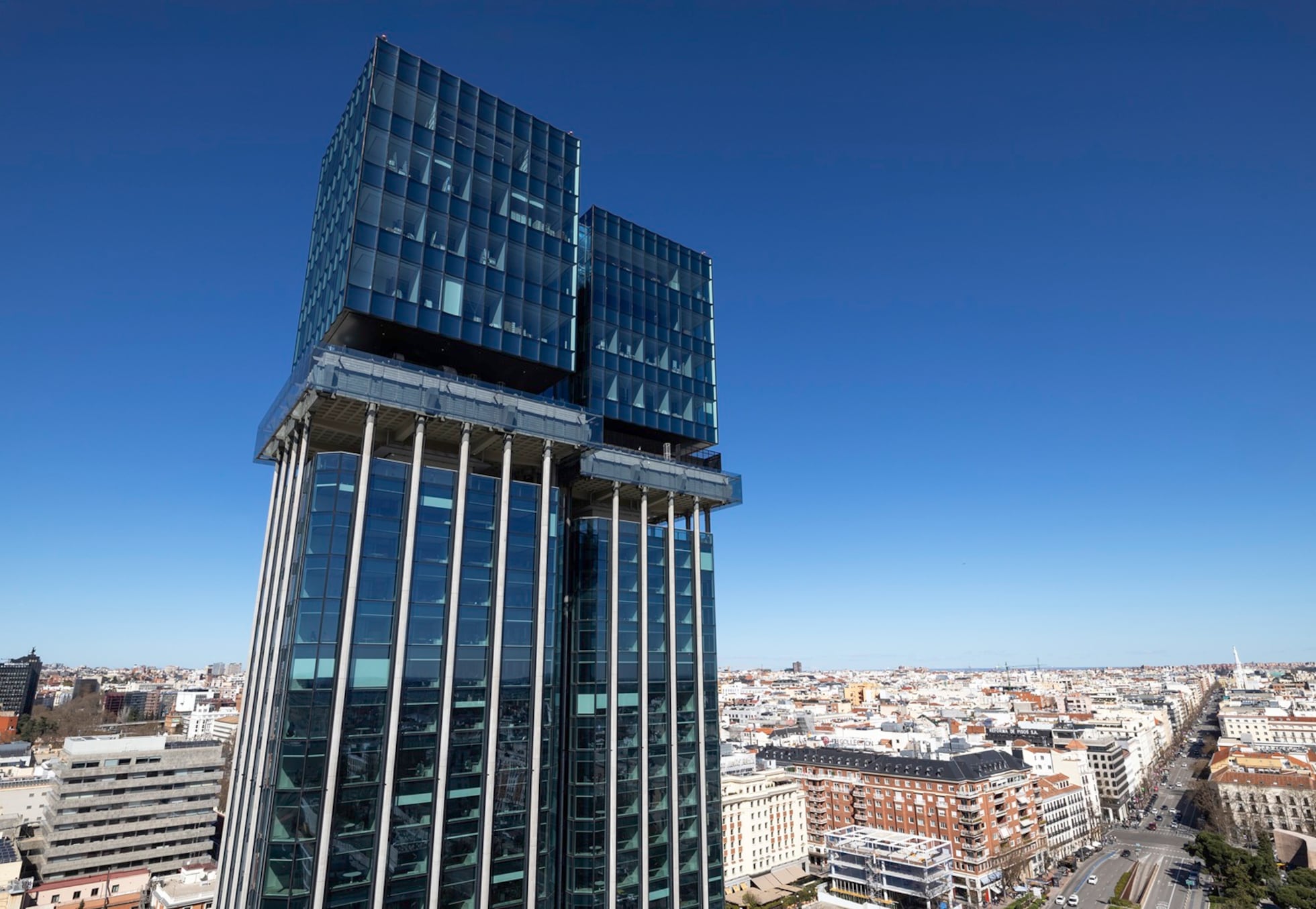 Garrigues se instala en las alturas y estrena sede corporativa en las ...