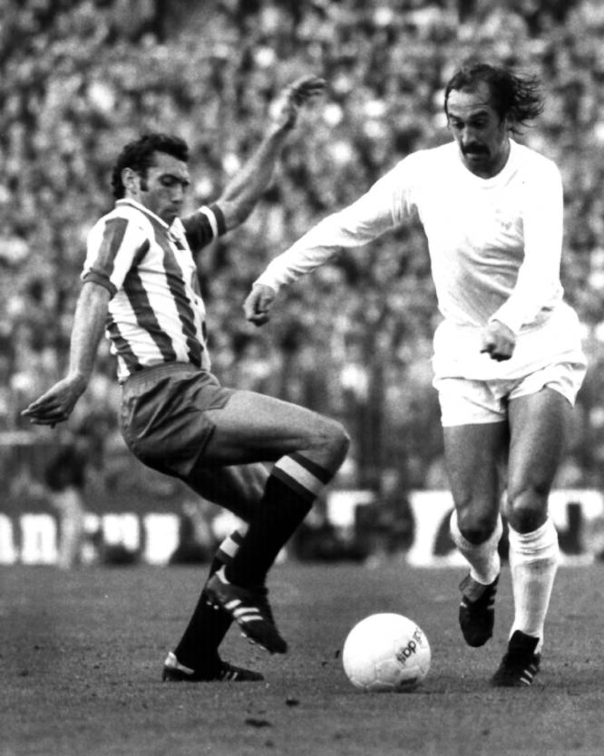 Quini: una leyenda que marcó época en Sporting y Barça | Fotos | Fotos ...