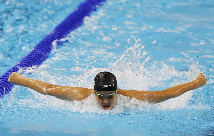 Yu Zidi, the 12-year-old Chinese girl challenging the world swimming ...