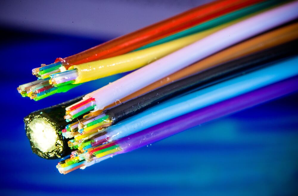 Teset Capital desplegará 1.000 km de fibra submarina entre España e ...