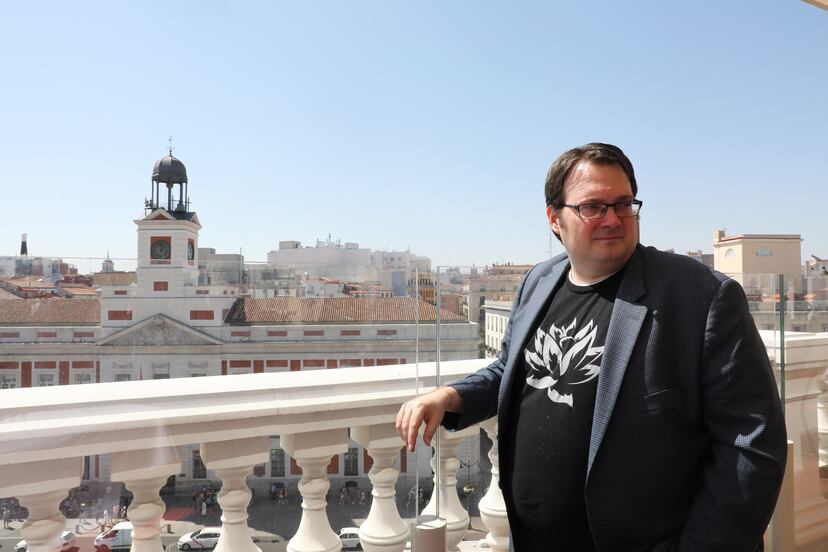 Brandon Sanderson, an immeasurable phenomenon of literary fantasy ...