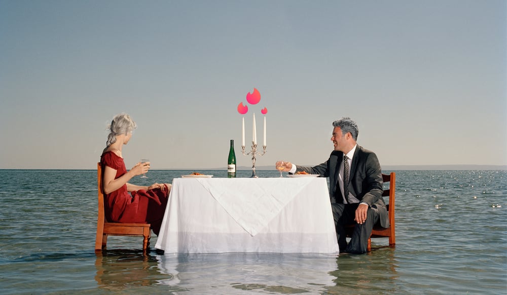 How to date in the Tinder era when you’re over 40 | Society | EL PAÍS ...