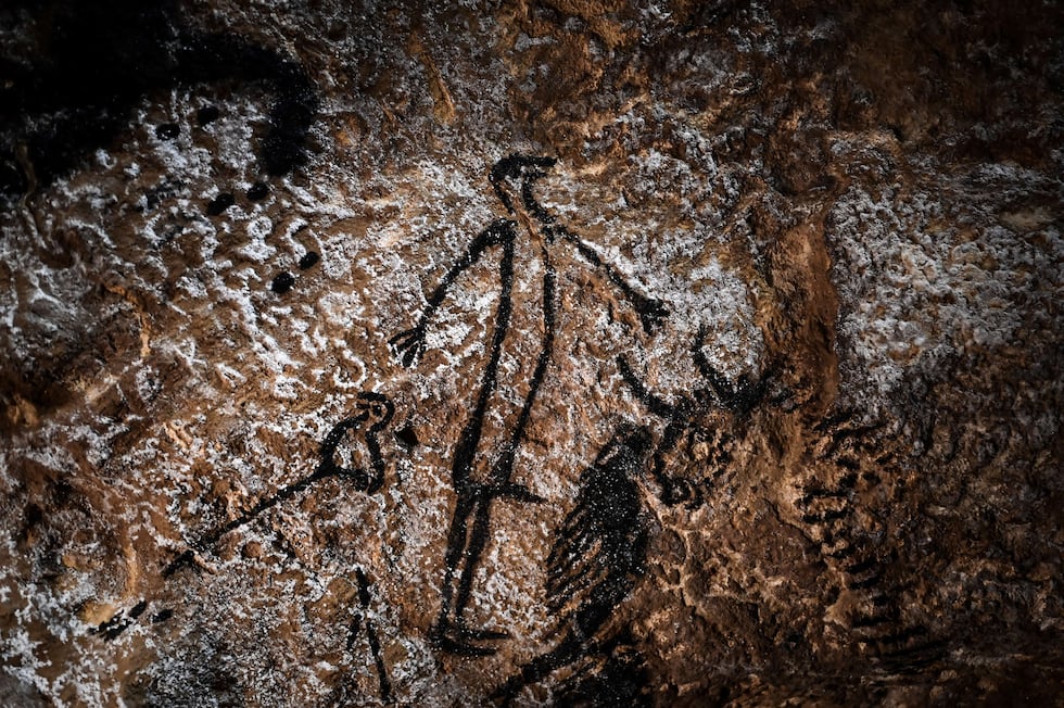 The enigma of the Lascaux Bird Man: The erection that embodies the mysteries of prehistoric art ...