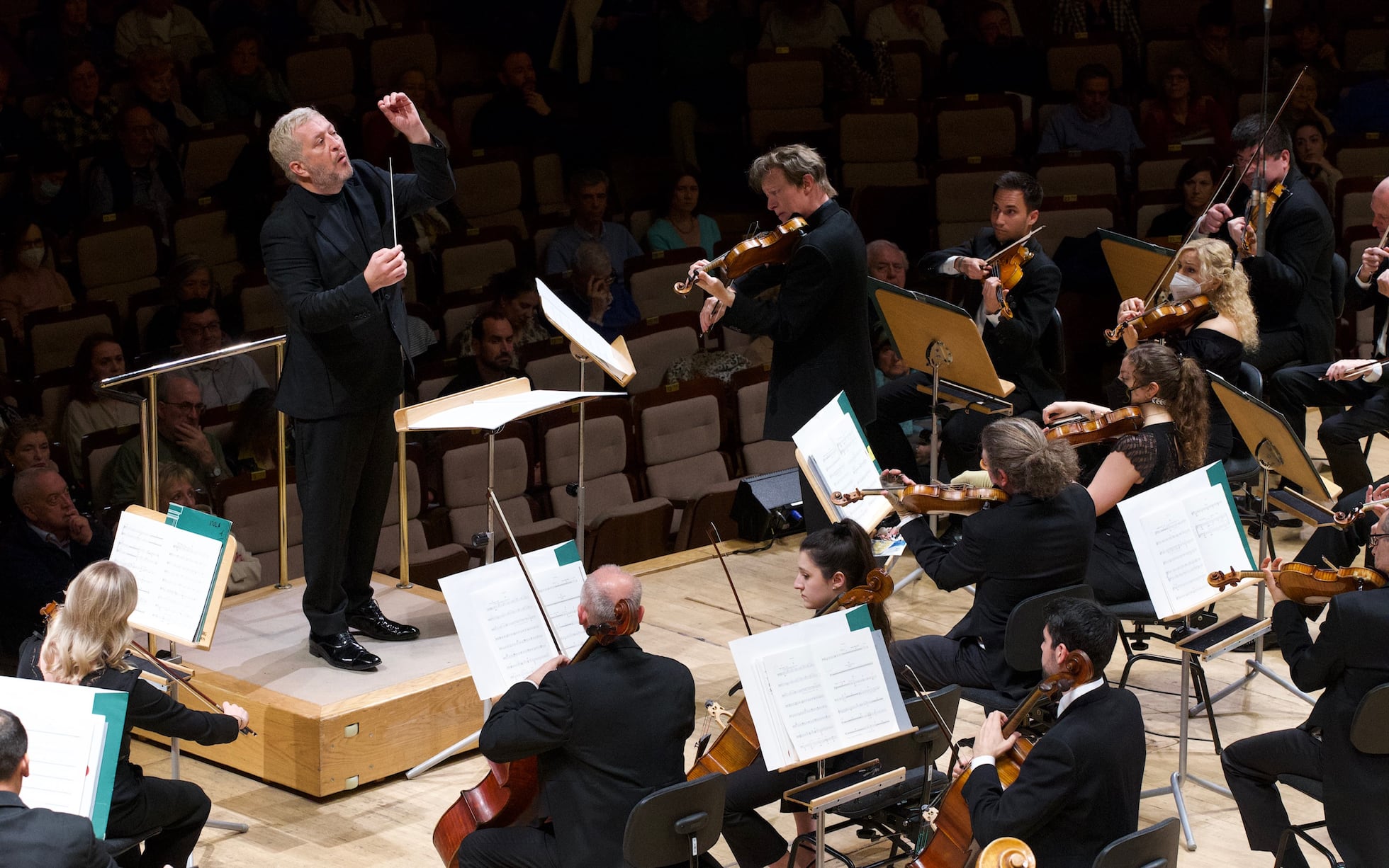 Thomas Adès dirige a Ravel: “Se atrevió a poner su exquisitez técnica ...