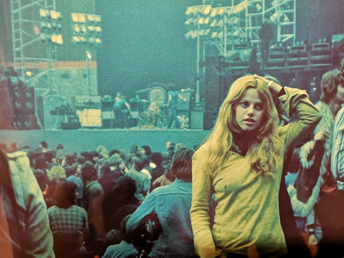 Bertha M. Yebra: Memorias de una diosa del rock en España: “Toda mi ...