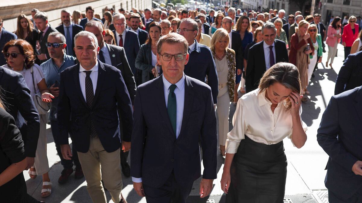 Íñigo Domínguez: Contraindicaciones del complejo de superioridad ...