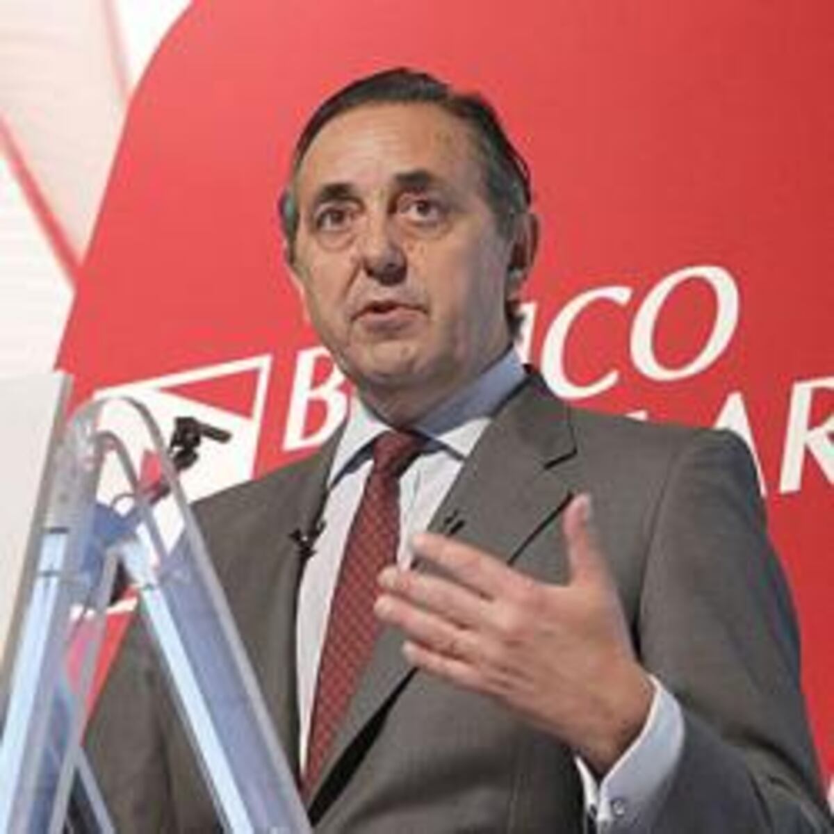 Popular quiere aumentar el crédito "sin cortapisas" | Mercados ...