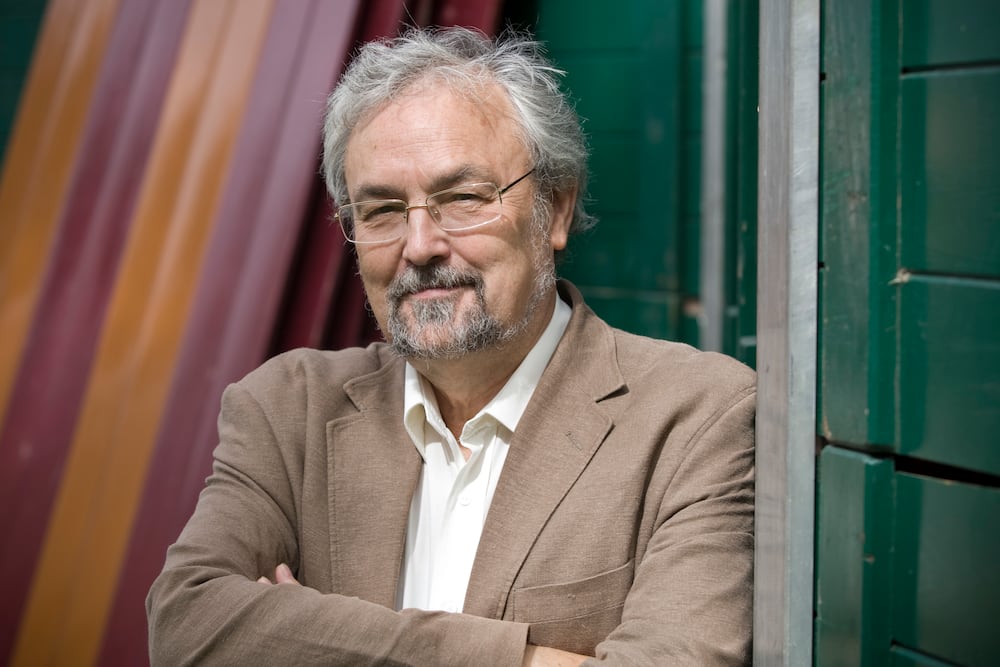 Robin Dunbar, anthropologist: ‘A good network of friends increases your ...