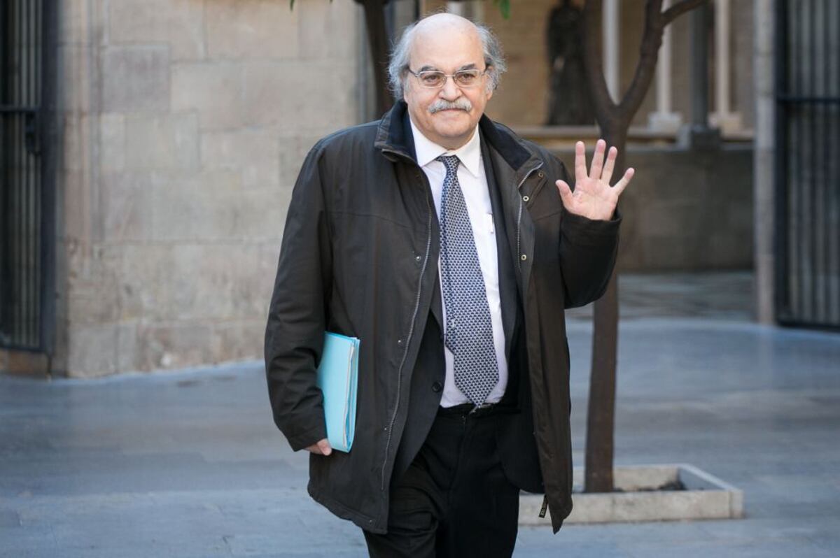 Mercè Boada, Andreu Mas-Colell y Lluís Torner reciben medalla de oro al ...