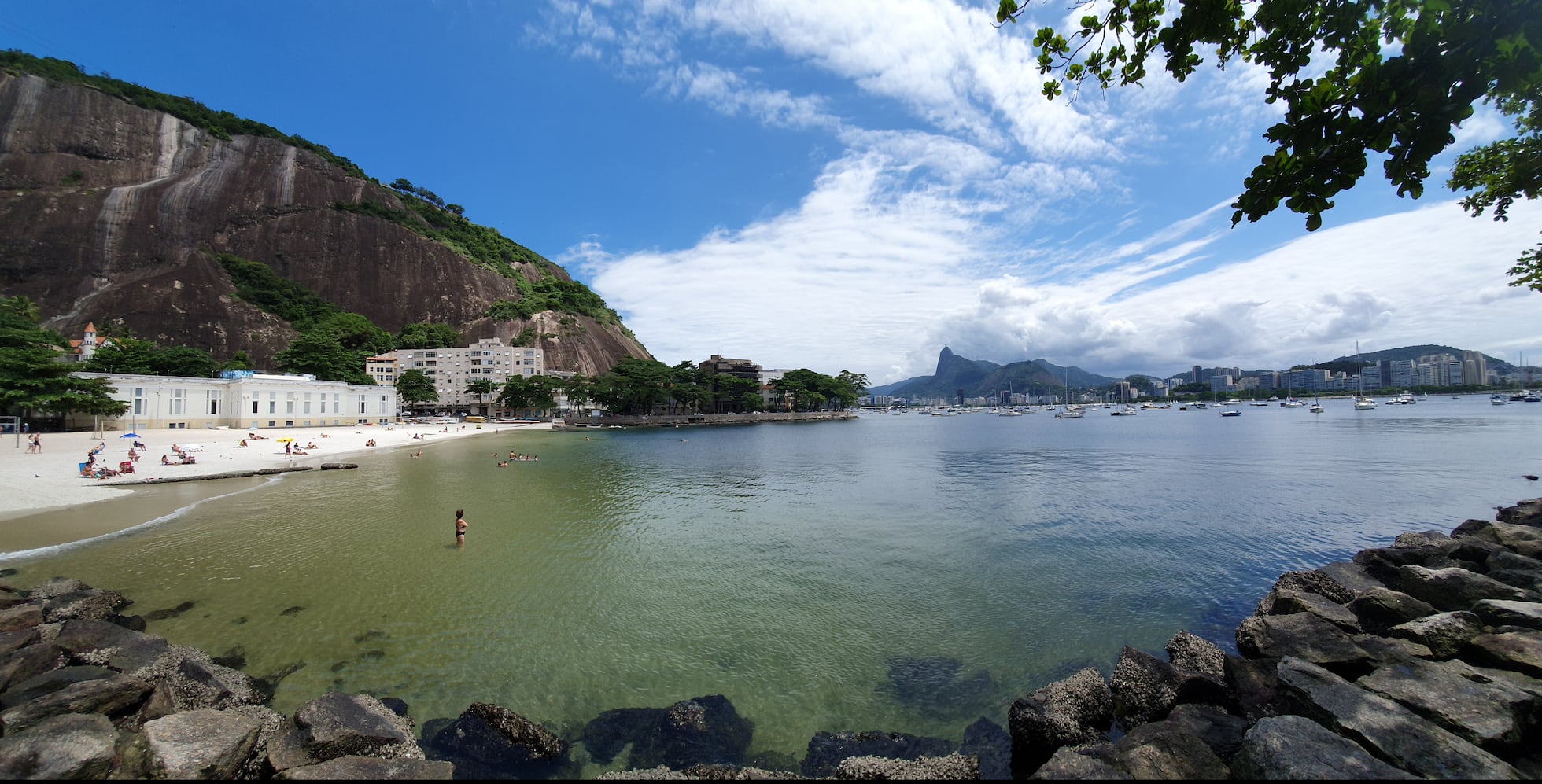 Por el barrio de Urca, el litoral desconocido y sosegado de Río de ...
