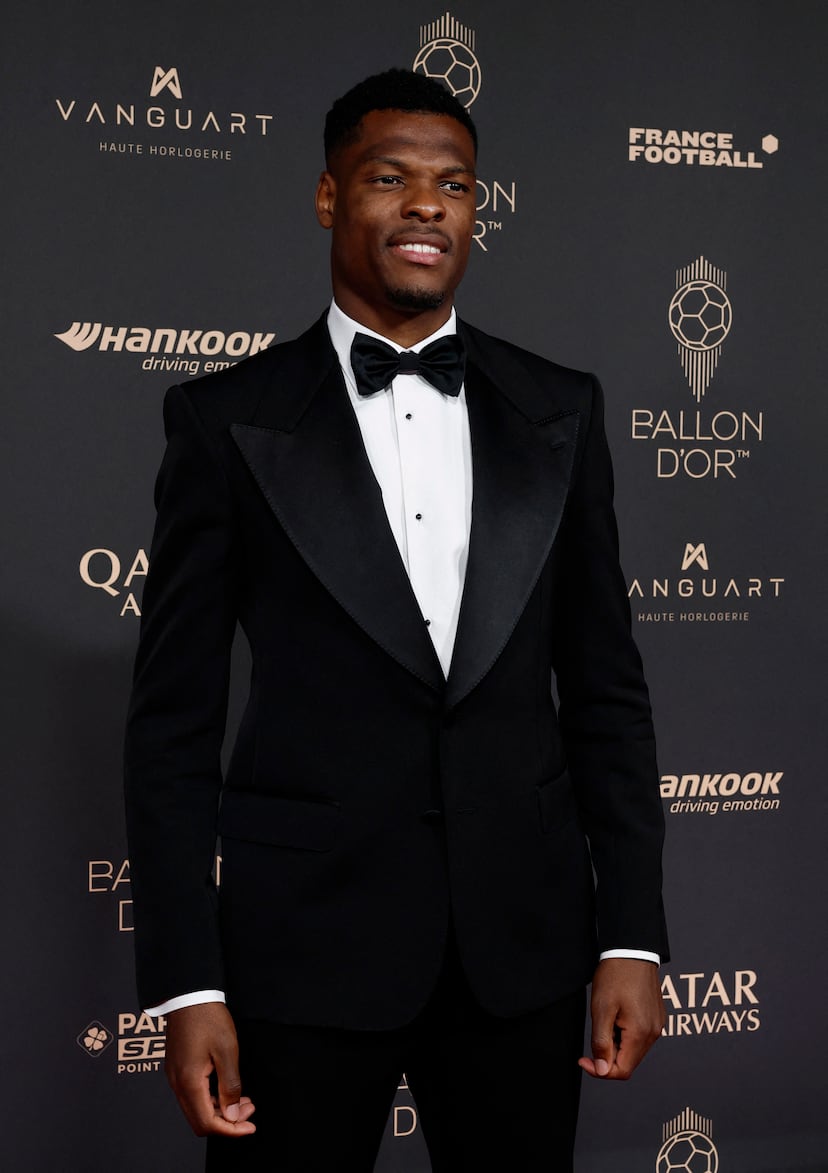 El PSG de Luis Enrique corona a Ousmane Dembélé como nuevo Balón de Oro ...
