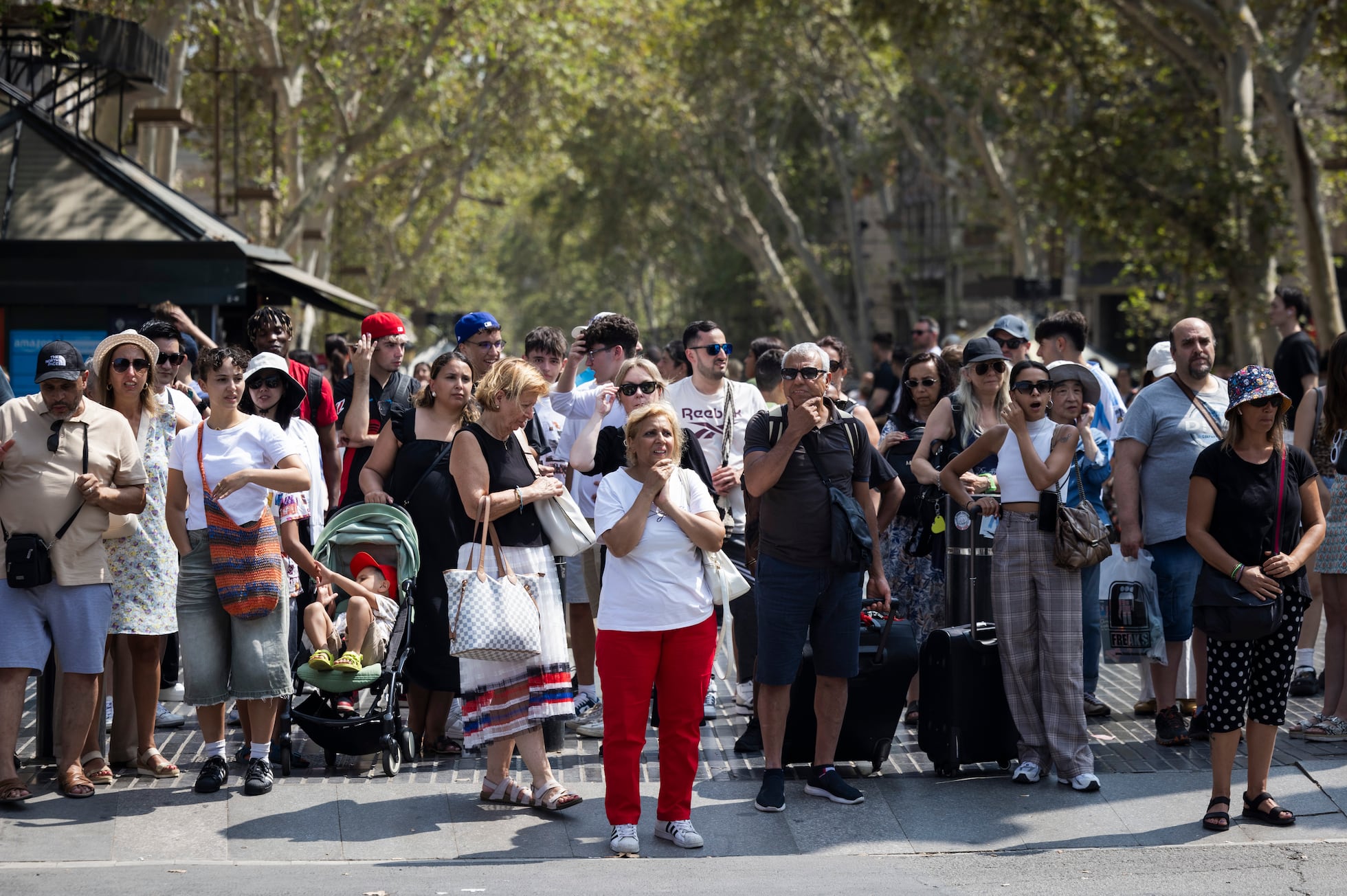 Mass tourism in Spain: What do the numbers reveal? | Spain | EL PAÍS ...