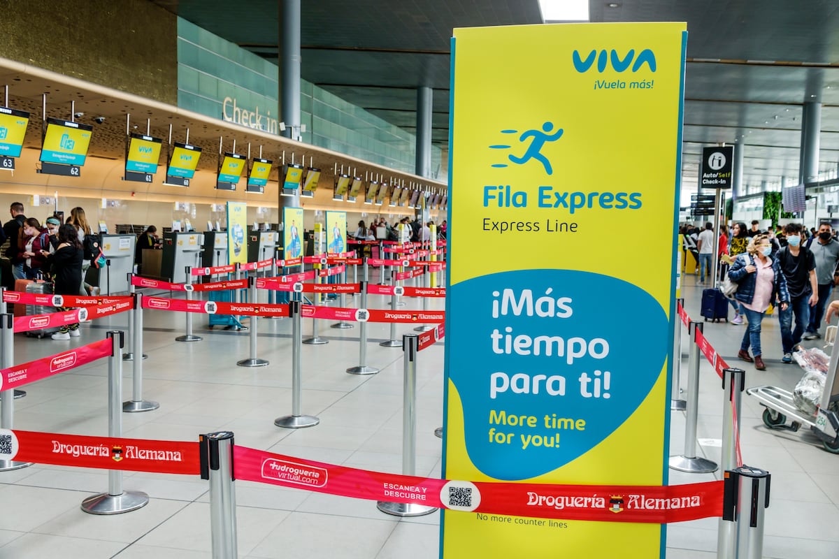 Viva Air cancels all its flights and unleashes chaos in Colombia ...
