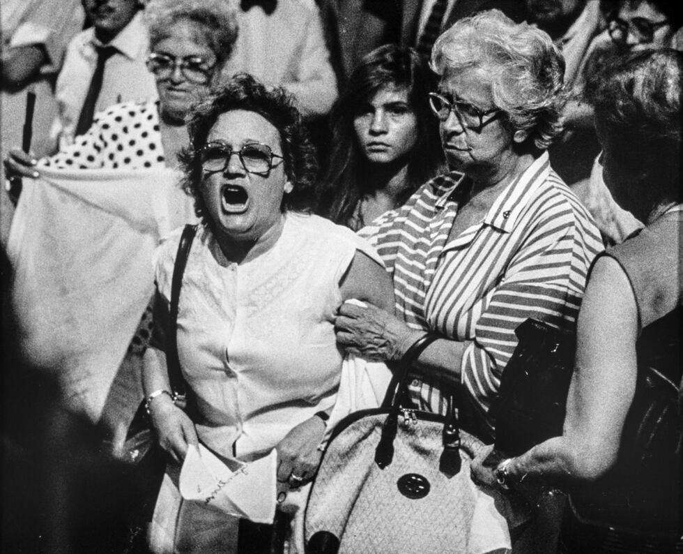 Muere Nora Cortiñas, la madre de Plaza de Mayo que luchó contra todas ...