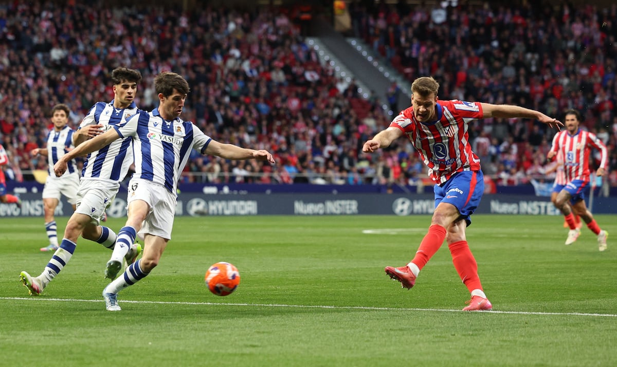 Sorloth fulmina a la Real Sociedad con un triplete en cuatro minutos ...