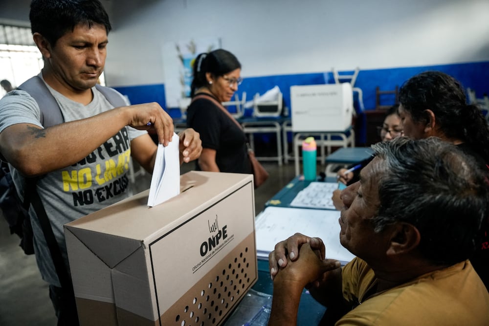 Abstention and blank votes, the undisputed winners of Peru’s elections ...