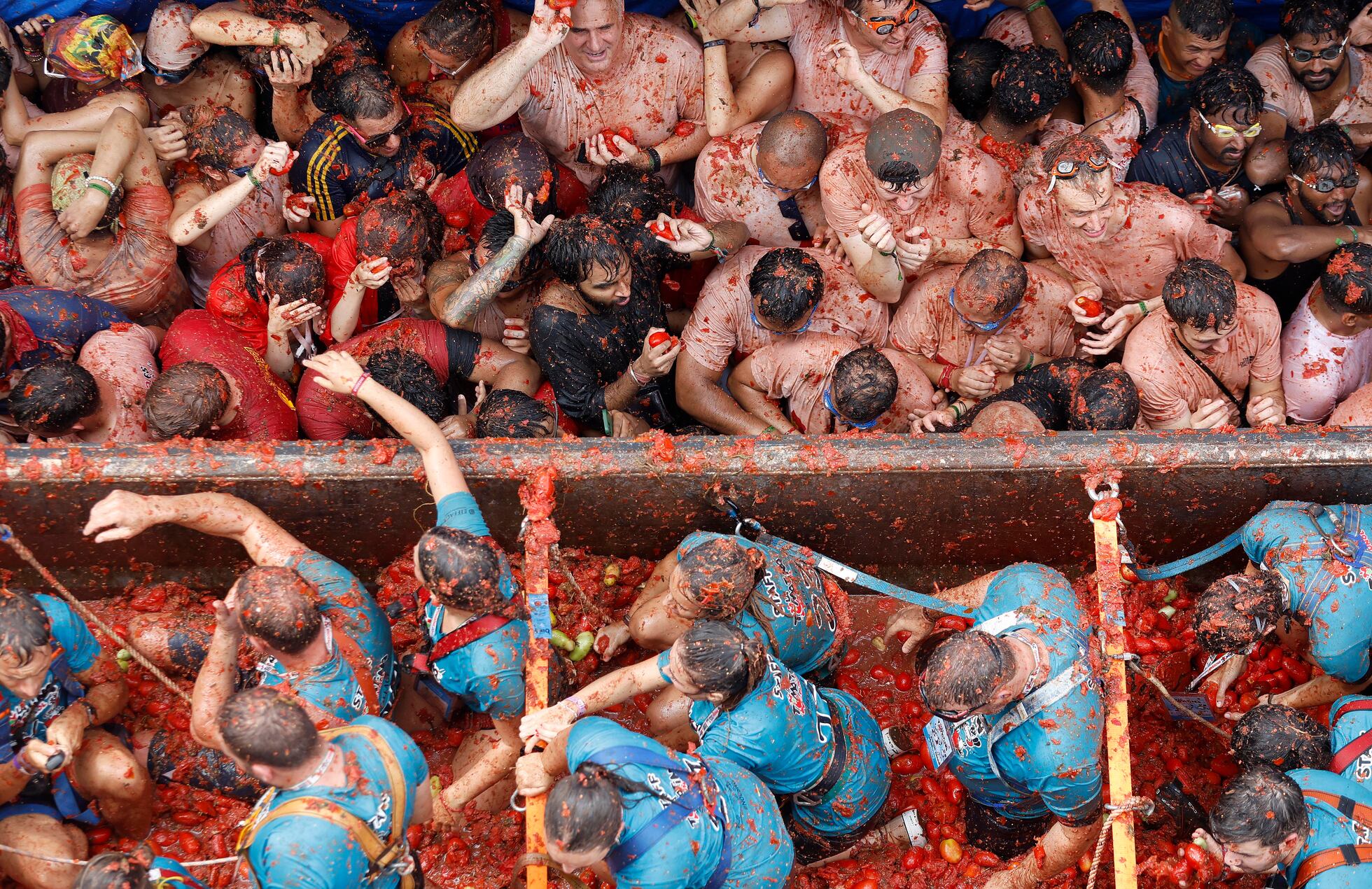 La tomatina de Buñol 2023, en imágenes | Fotos | Noticias de la ...