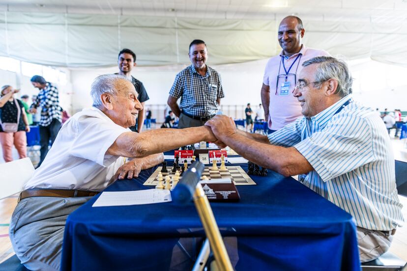 Manolín, the world’s oldest active chess player at 104 | Sports | EL ...