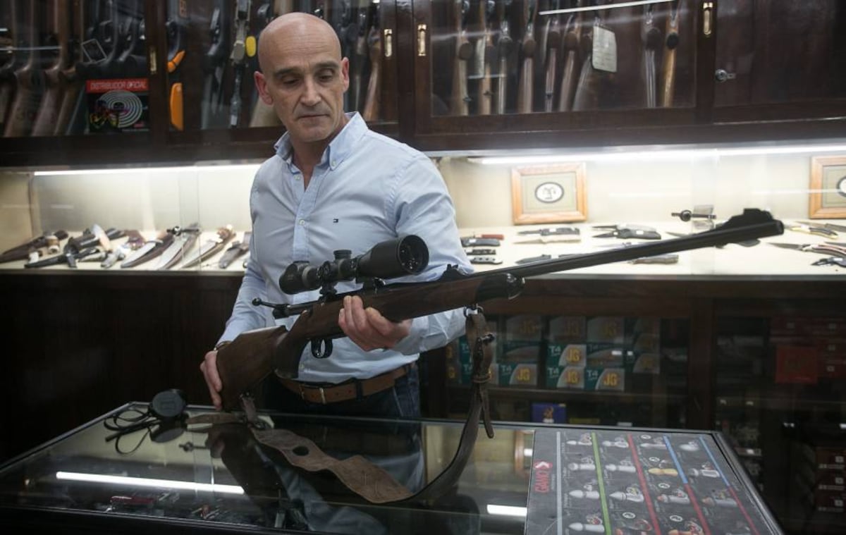 Arms and munitions in Spain: Who are Spain’s gun owners? | Spain | EL ...