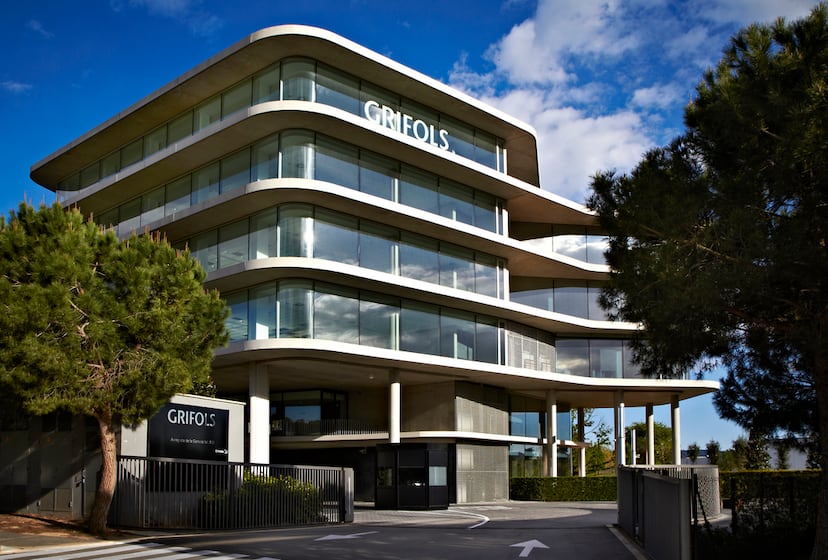 Grifols recibe autorización de EE UU para el ensayo de fase 2 de un colirio y la acción recupera ...