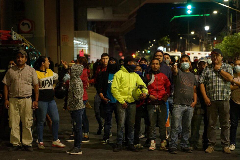 Línea 12 El derrumbe de un tramo de metro de Ciudad de México, en ...
