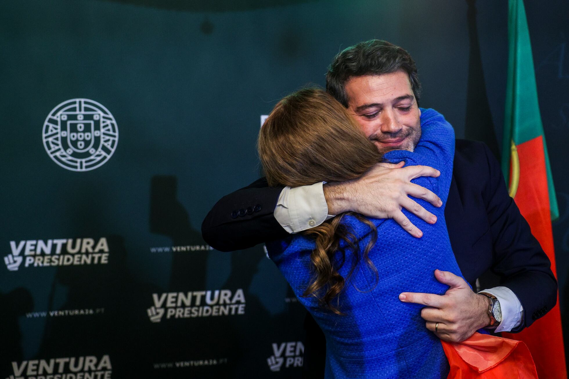 El socialista António José Seguro arrasa en las elecciones ...