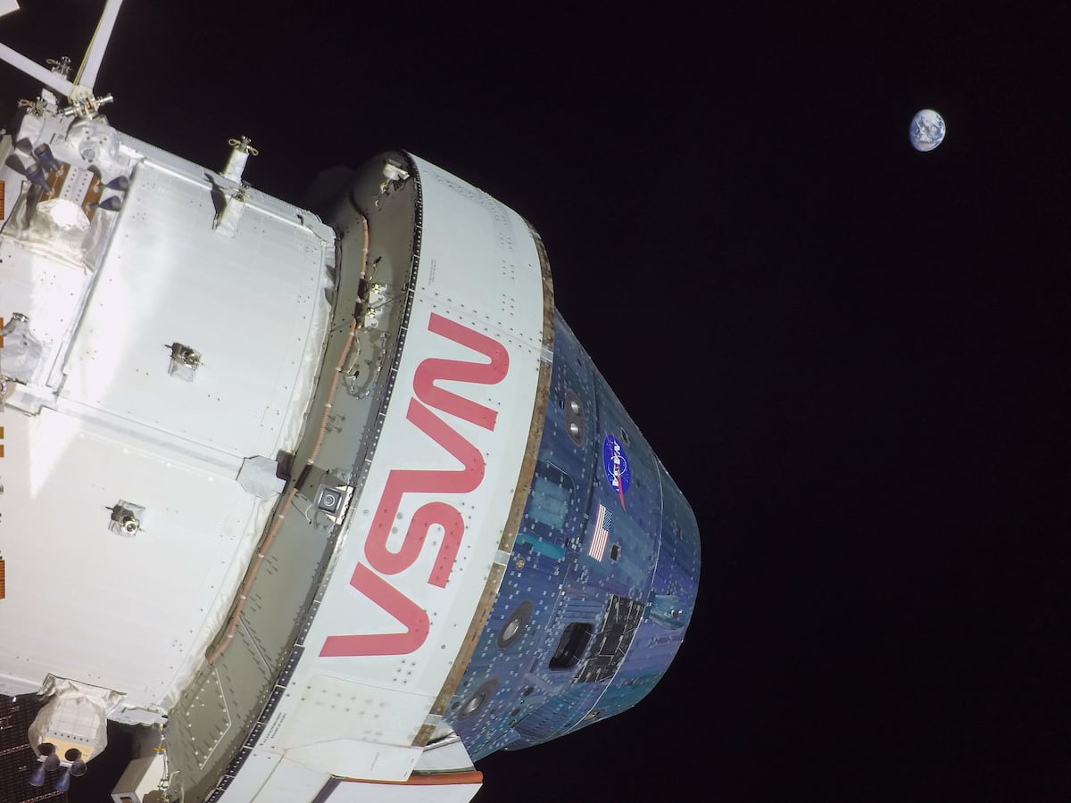 ‘Houston, we have a new record’: ‘Orion’ goes further than any other ...